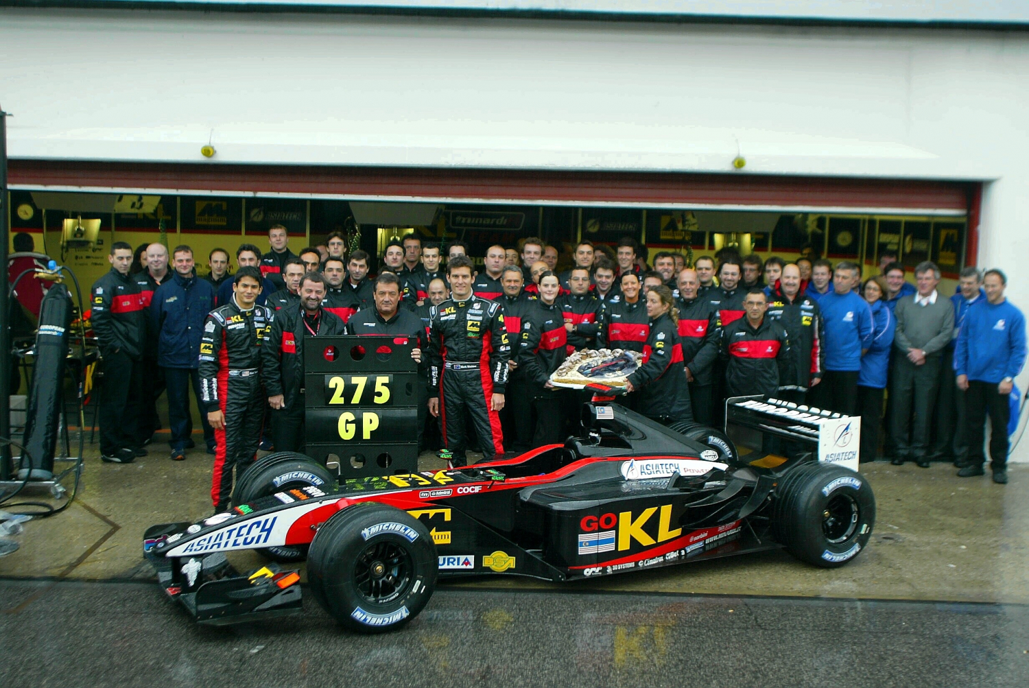 MINARDI PS02 | MARK’S DEBUT WELCOMED ON THE PODIUM - Minardi